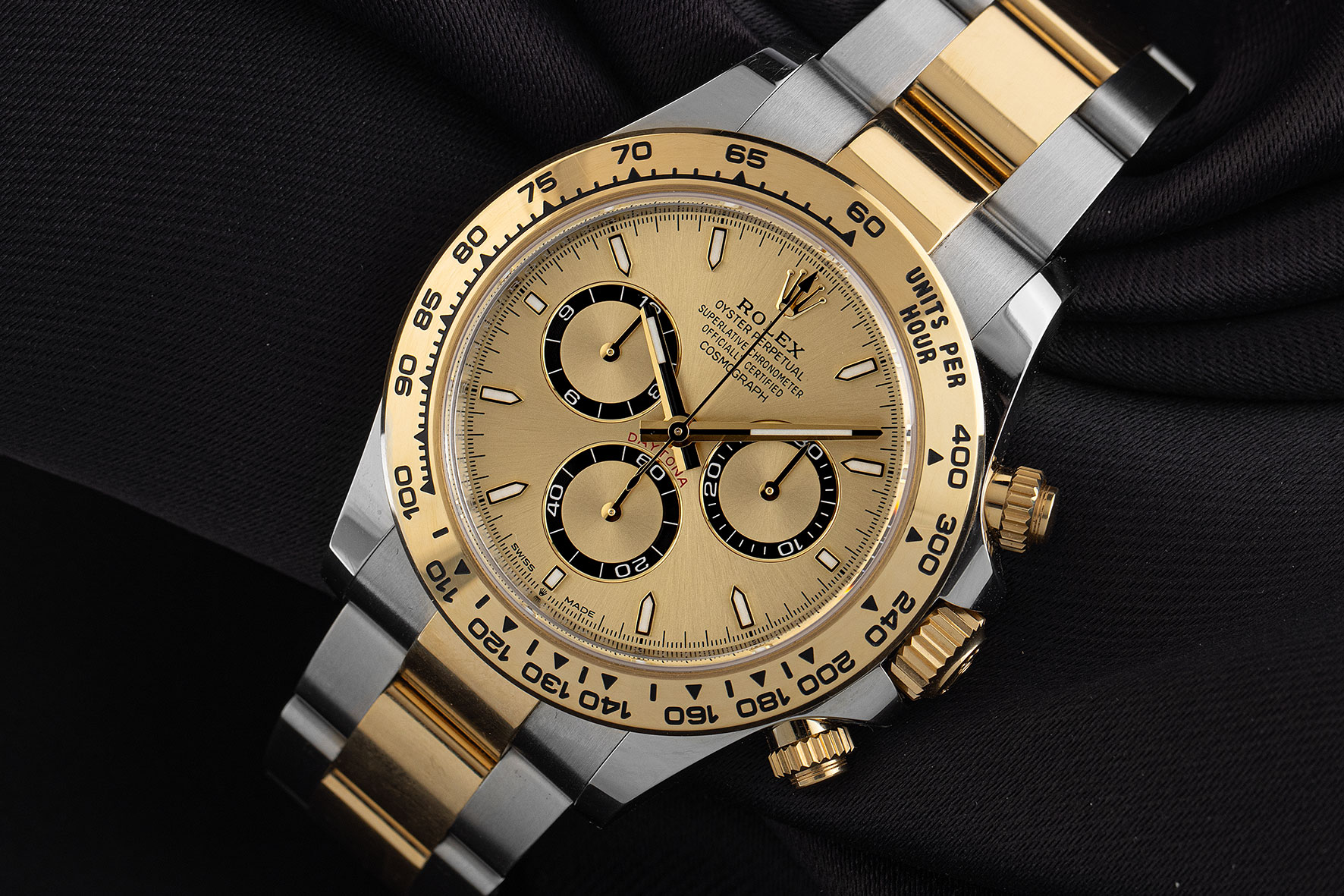 Rolex Daytona Ref.126503 2025 Full Set Ungetragen - Archive english ...